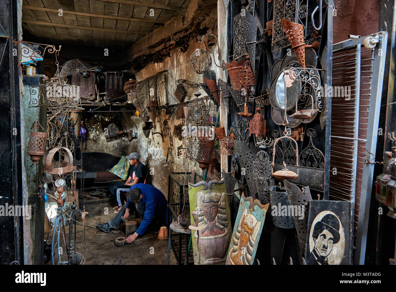 Metal workshop in africa hi-res stock photography and images - Alamy