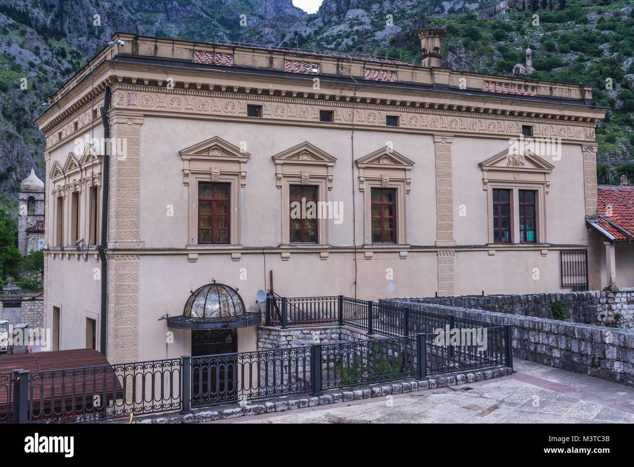 Napoleon Theatre building seen from ramparts of Old Town in Kotor ...
