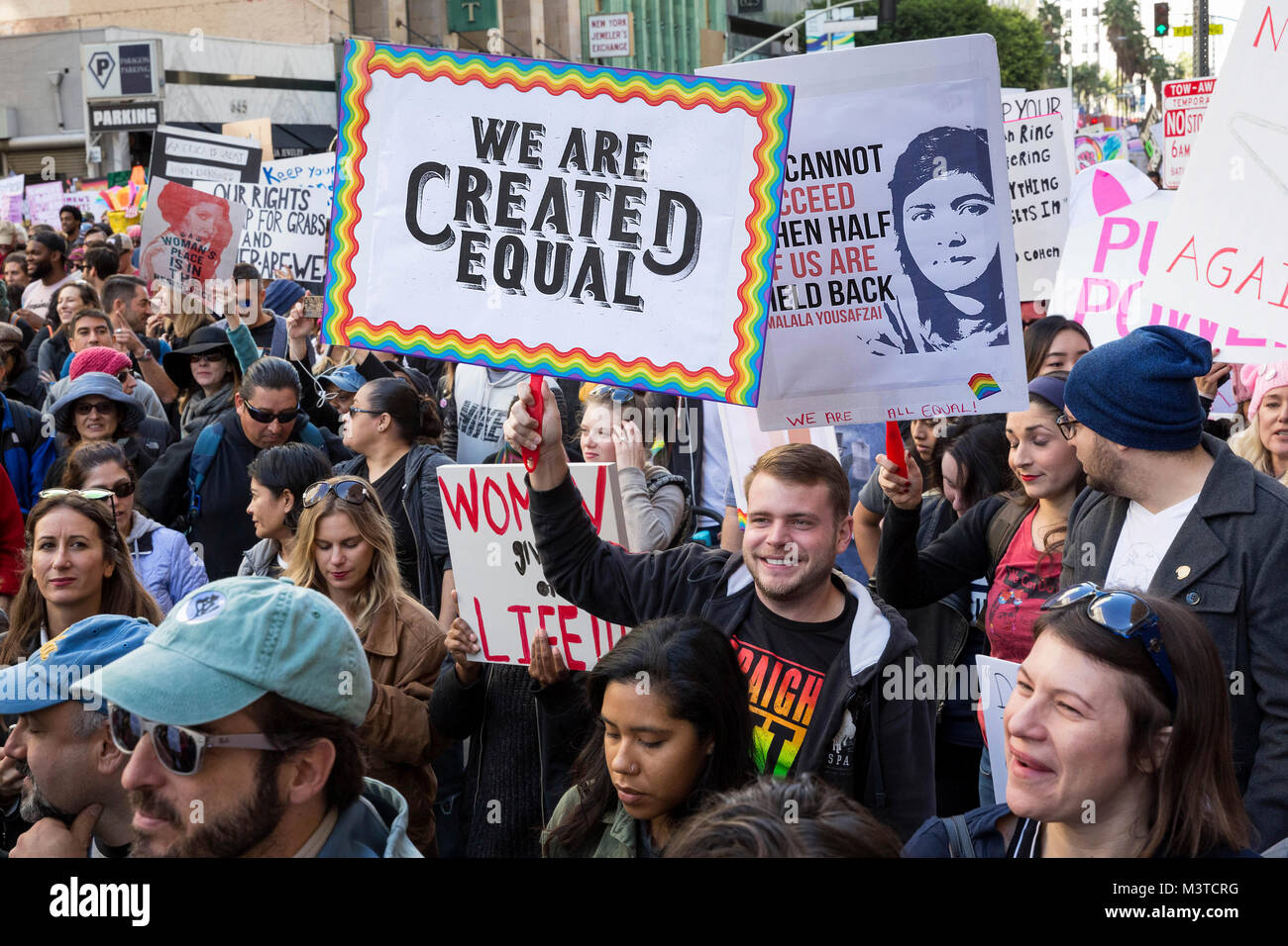 Los angeles protest hi-res stock photography and images - Alamy
