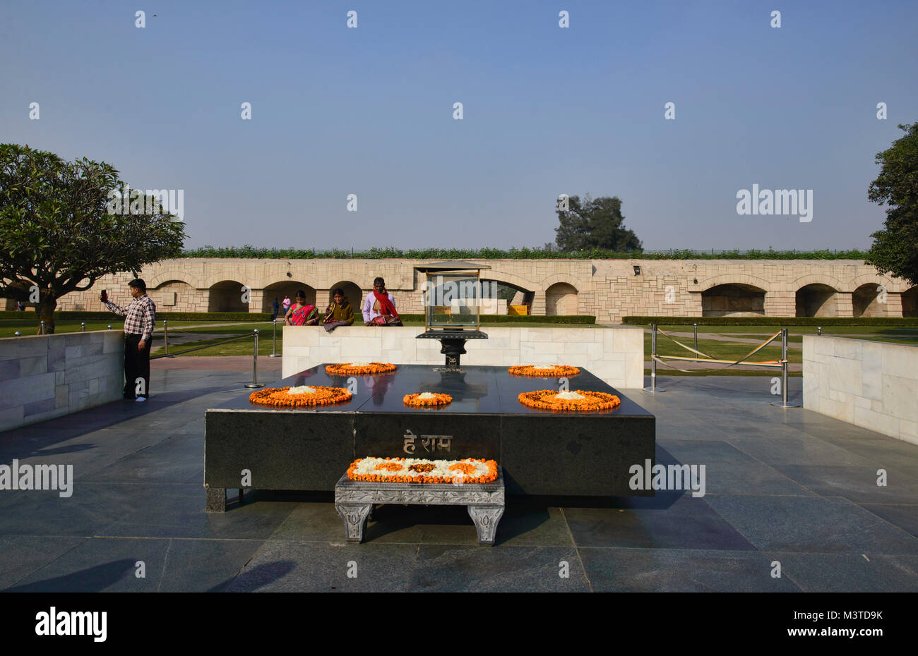 Memorial to Mahatma Gandhi at Raj Ghat, Delhi, India Stock Photo - Alamy