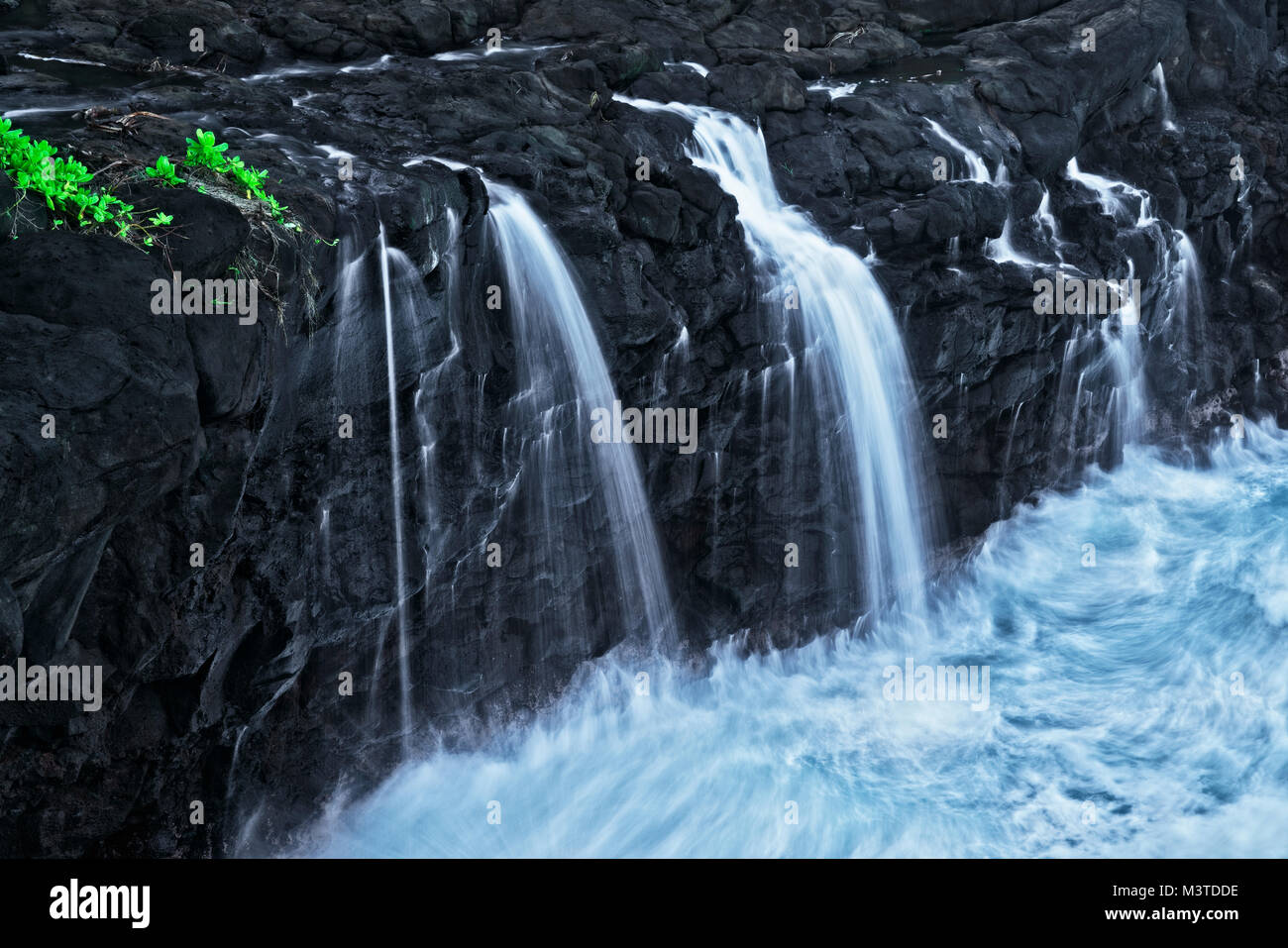 Queens bath hi-res stock photography and images - Alamy