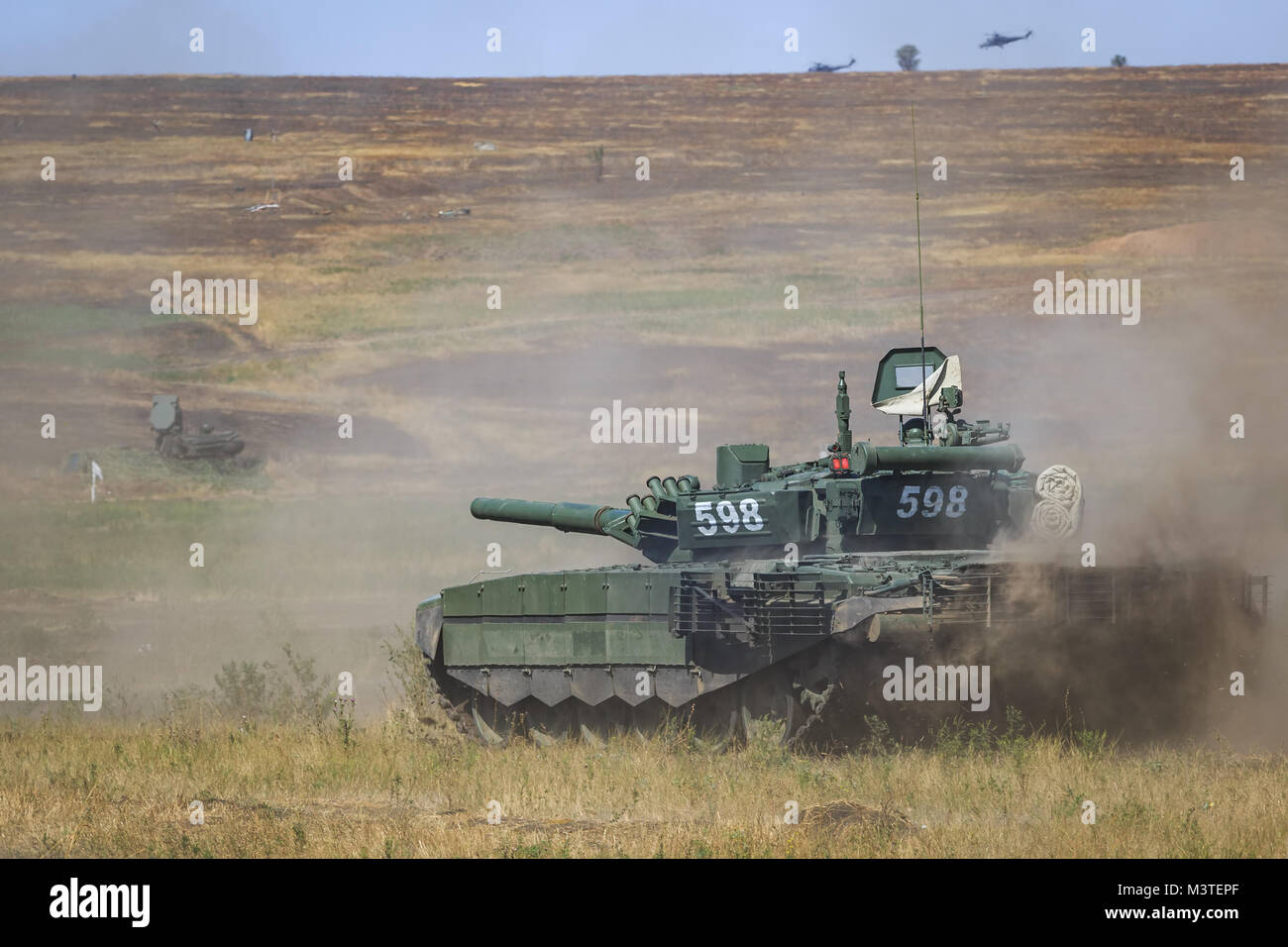 Russian t90 tank hi-res stock photography and images - Alamy