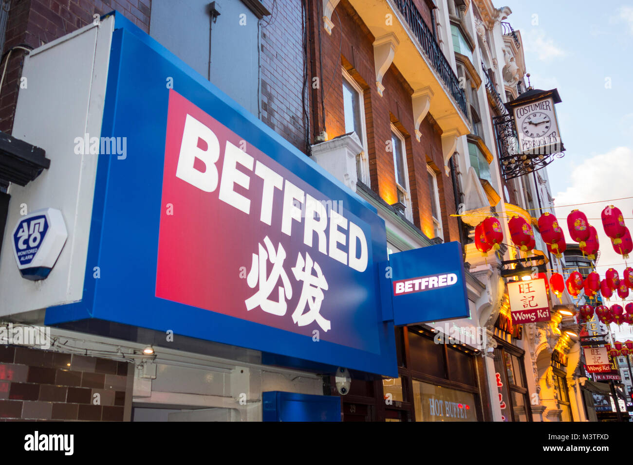 Soho chinatown hi-res stock photography and images - Alamy