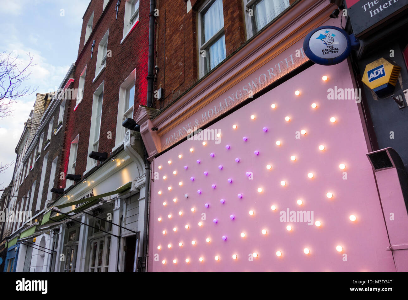 Bourne and Hollingsworth Bar, Rathbone Place, Fitzrovia, London, W1, UK ...