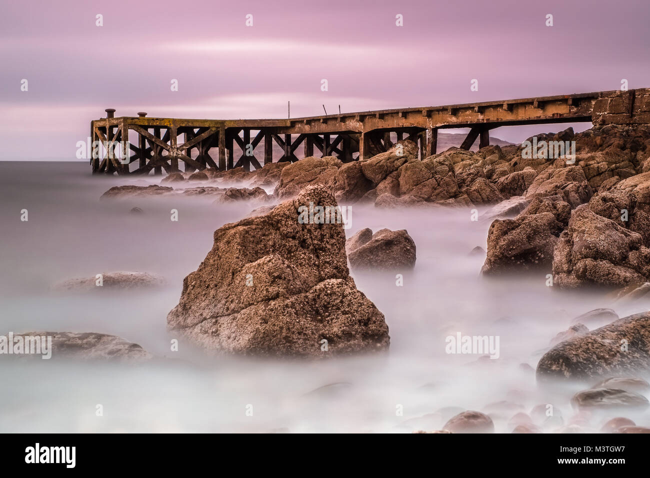 Portencross pier hi-res stock photography and images - Alamy