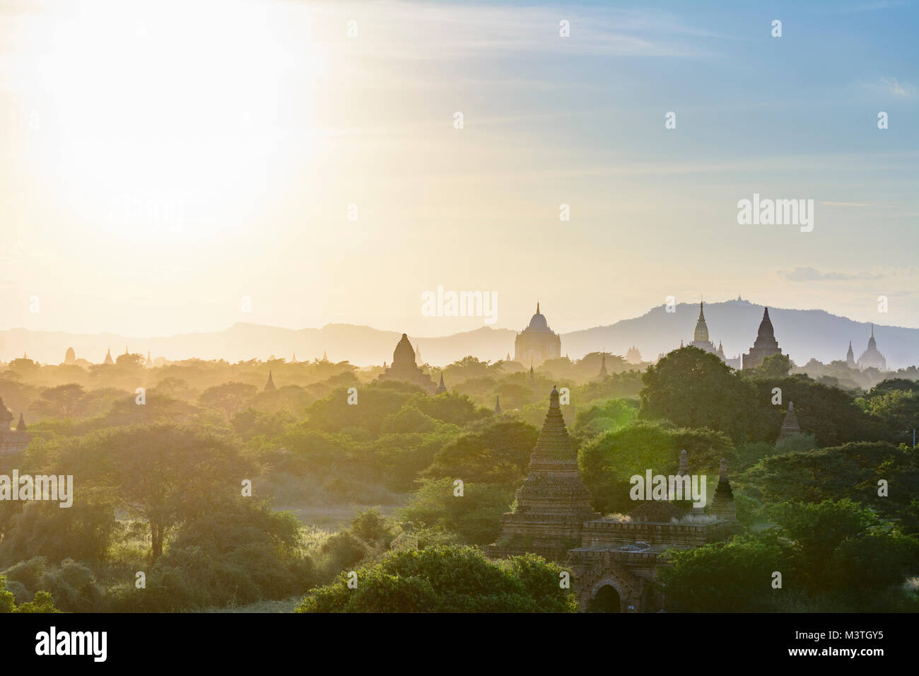 Bagan: Thatbyinnyu Temple, Ananda Temple, temples in Old Bagan, stupa ...