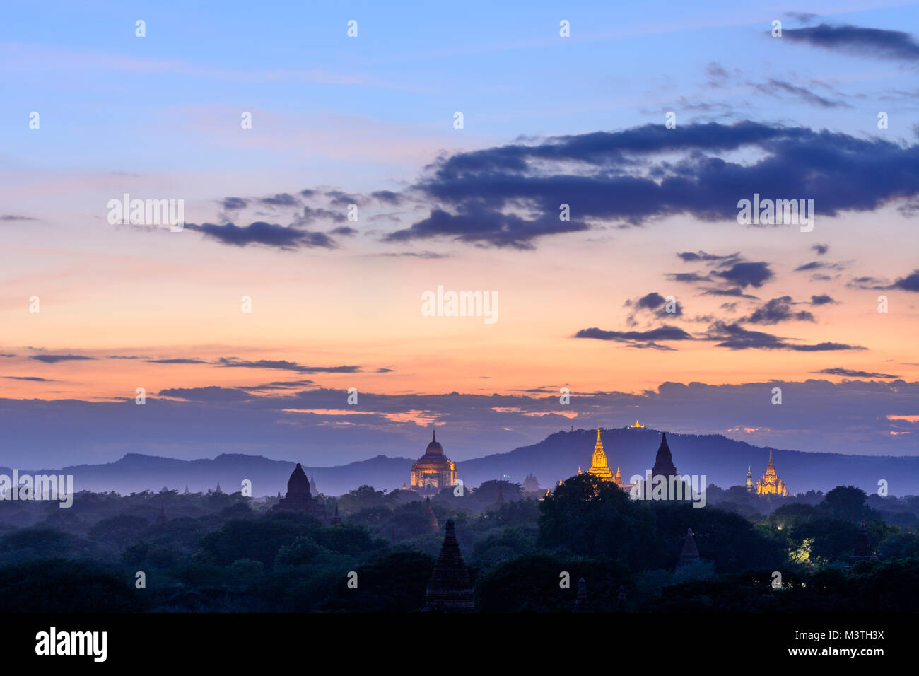 Bagan: Thatbyinnyu Temple, Ananda Temple, temples in Old Bagan, stupa Tan Kyi Paya atop mountain ...