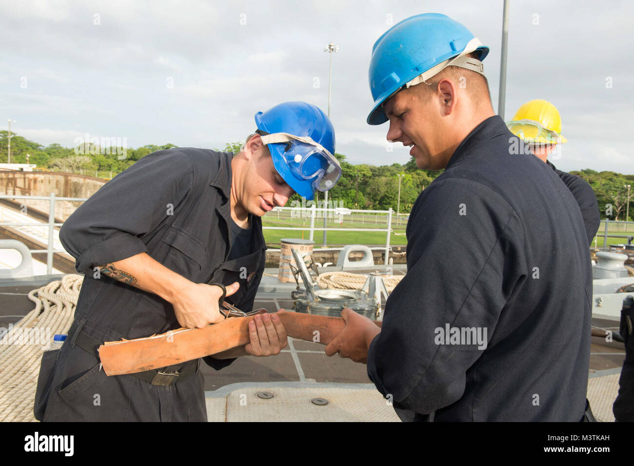 160621-N-XB010-022 PANAMA CANAL (Jun. 21, 2016) - Boatswain's Mate ...