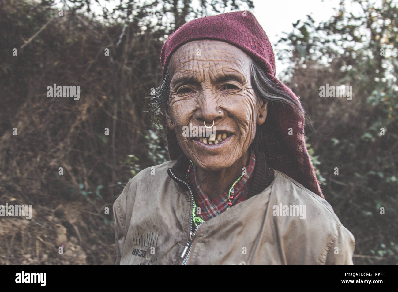 Nepal woman beauty hi-res stock photography and images - Alamy