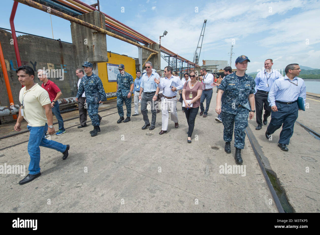 RODMAN, Panama (Jun. 23, 2016) - Cmdr. Orlando Bowman, commanding ...