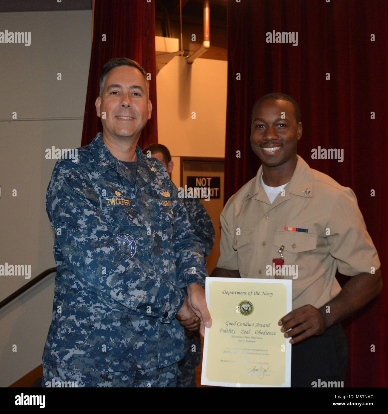 160810-N-SP496-003 by Naval Base Kitsap (NBK Stock Photo - Alamy