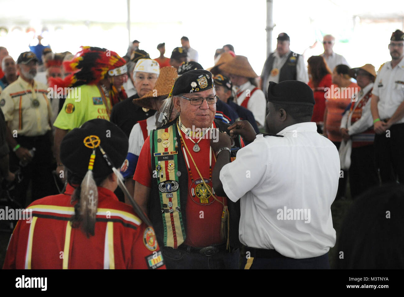 Native american vietnam war veteran hi-res stock photography and images ...