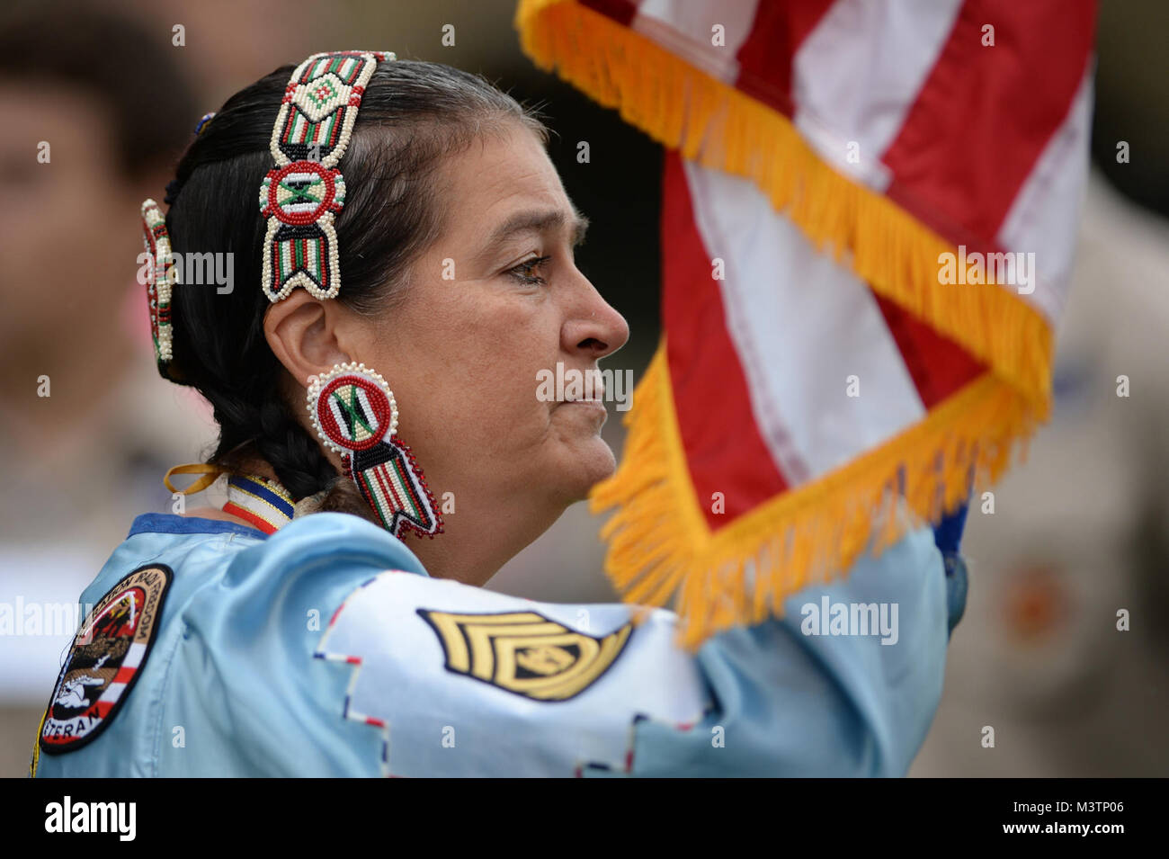 Native american women warriors hi-res stock photography and images - Alamy