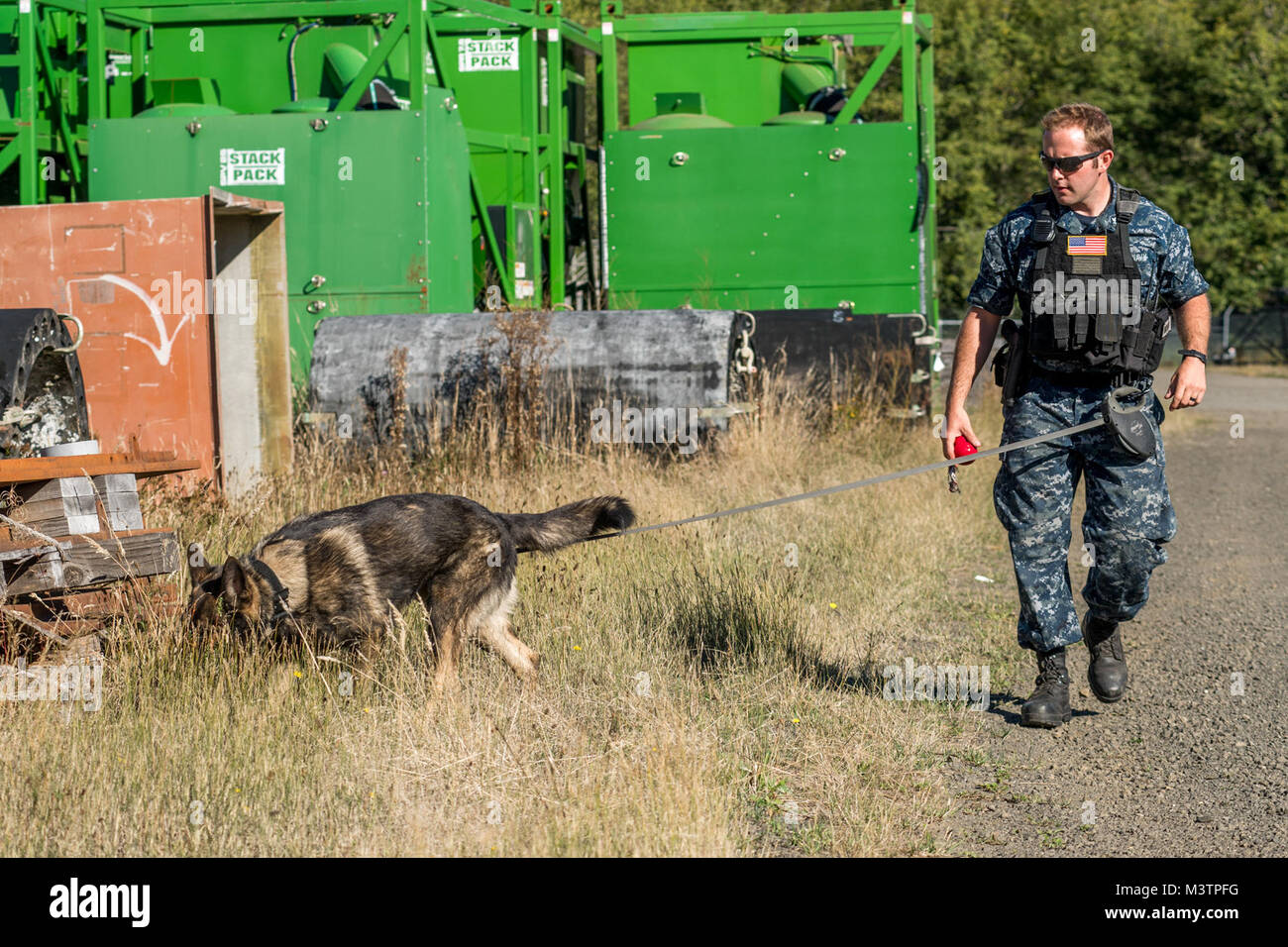 160913-N-ZP059-593 SILVERDALE Wash., (Sep. 13, 2016) – Master-at-Arms ...