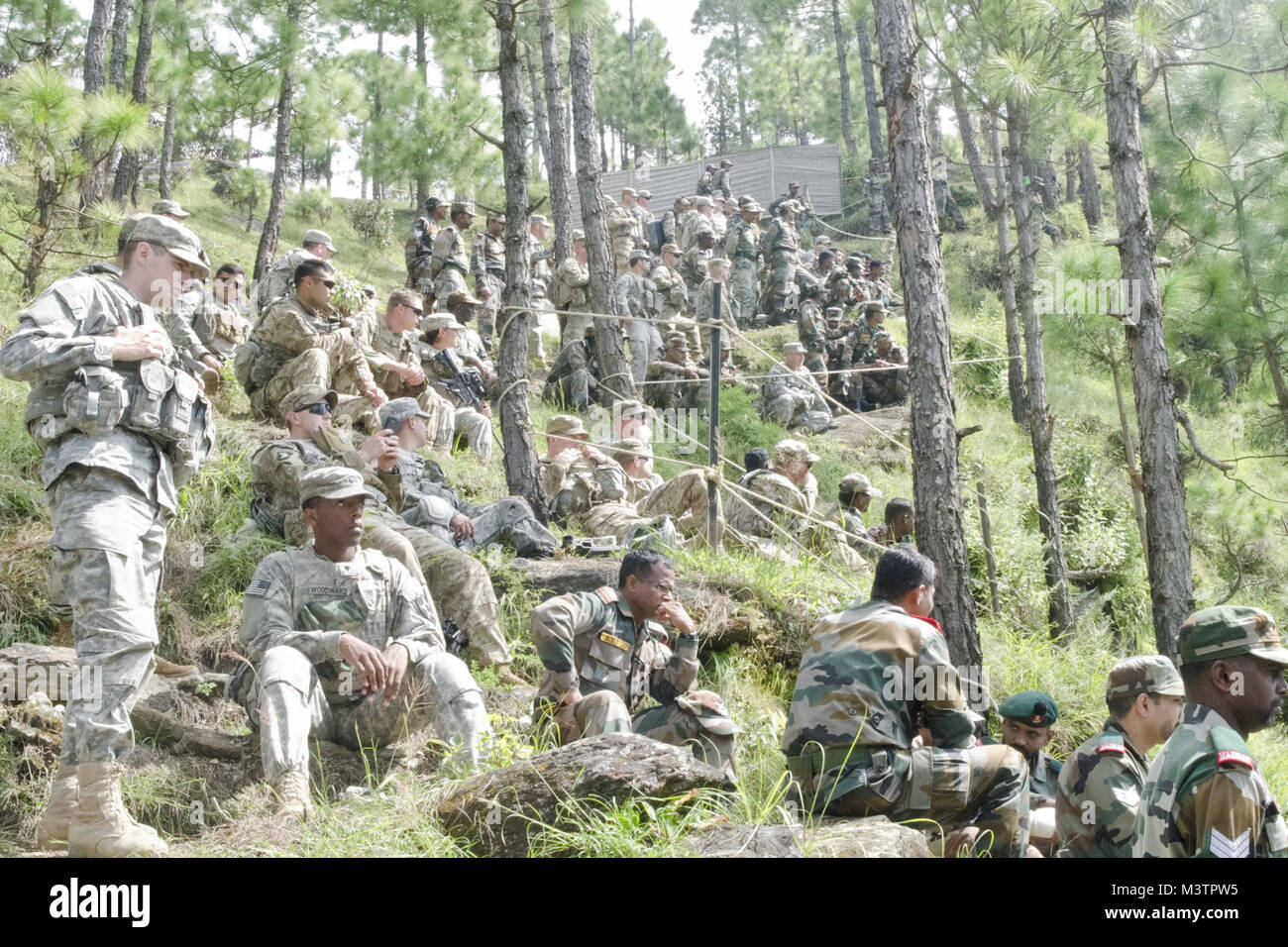 U.S. Soldiers with 5-20th Infantry Regiment, 1-2 Stryker Brigade Combat ...