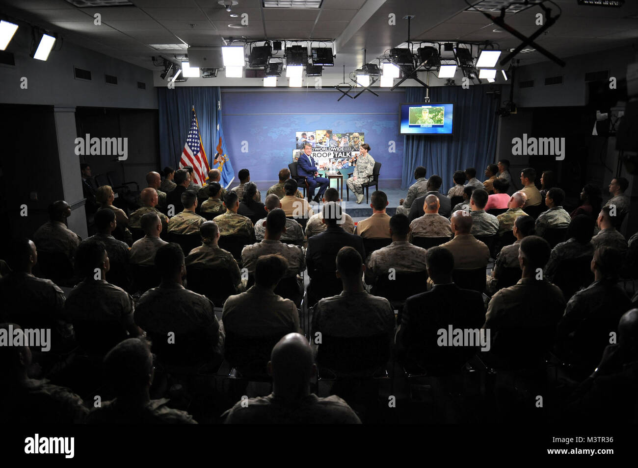 Secretary of Defense, The Honorable Ash Carter, takes to the Pentagon ...