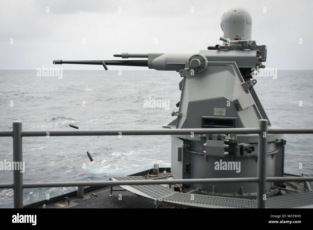 PACIFIC OCEAN – (Oct. 6, 2016) USS NIMITZ (CVN 68). A MK-38 25mm ...