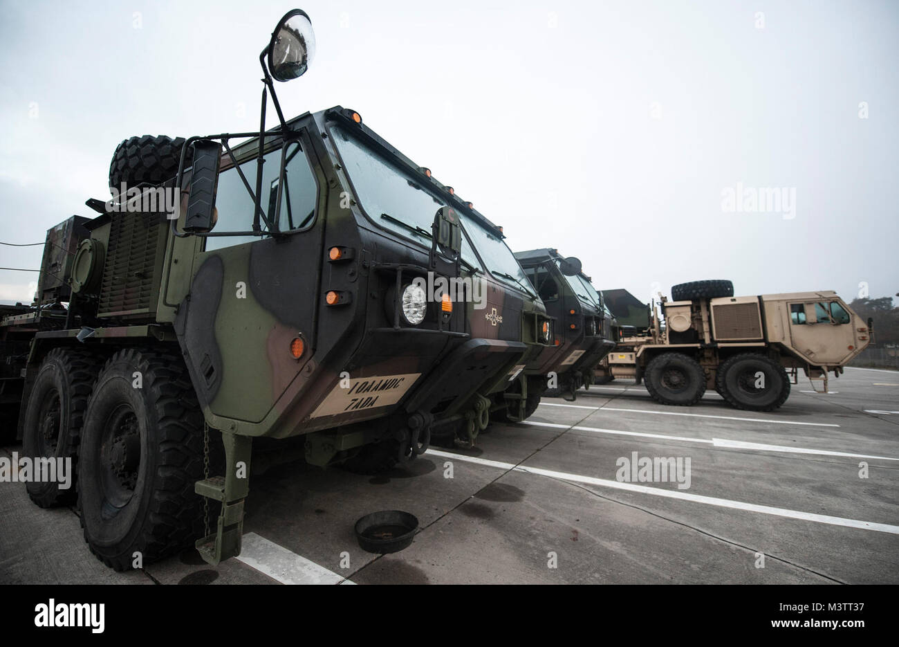Military support vehicles hi-res stock photography and images - Alamy