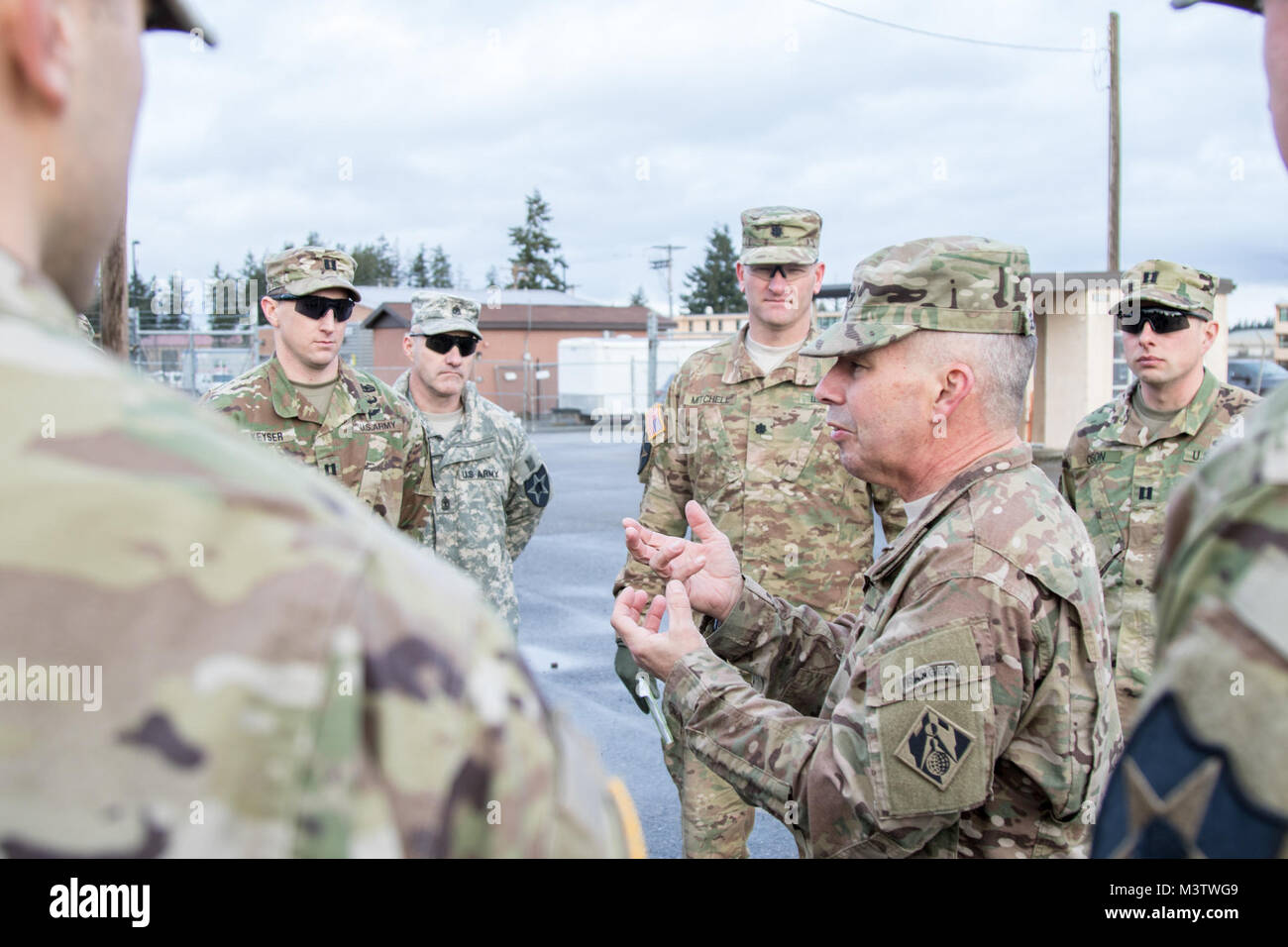 U.S. Army Chief of Engineers, Lt. Gen. Todd T. Semonite visited the ...