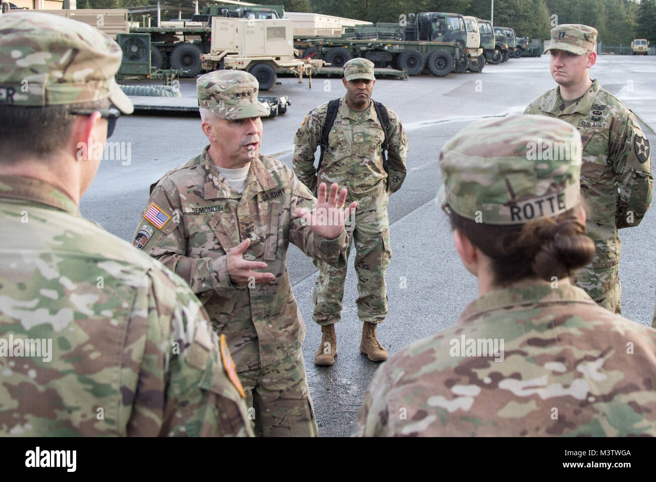 U.S. Army Chief of Engineers, Lt. Gen. Todd T. Semonite visited the ...