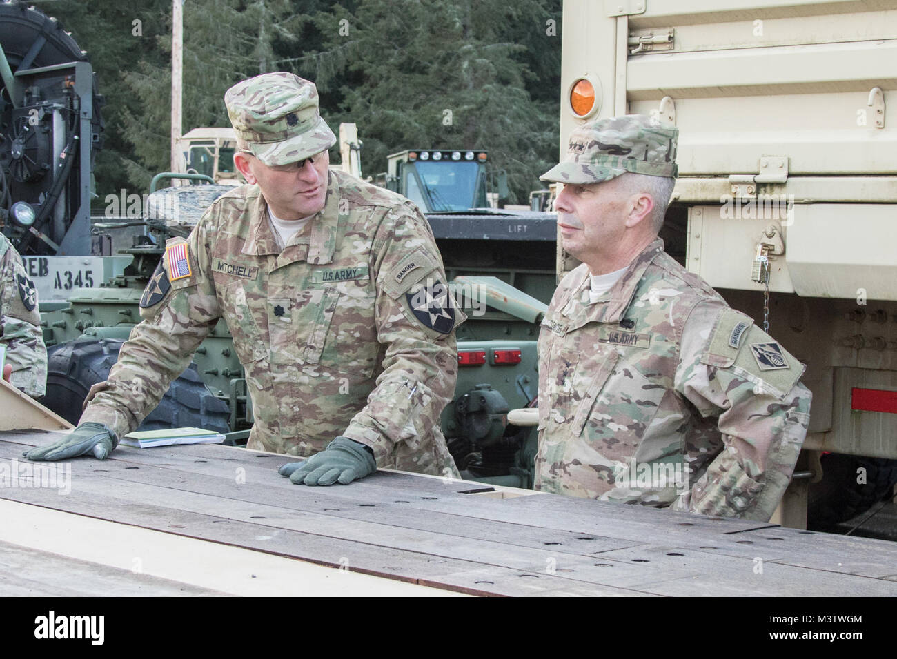 U.S. Army Chief of Engineers, Lt. Gen. Todd T. Semonite visited the ...