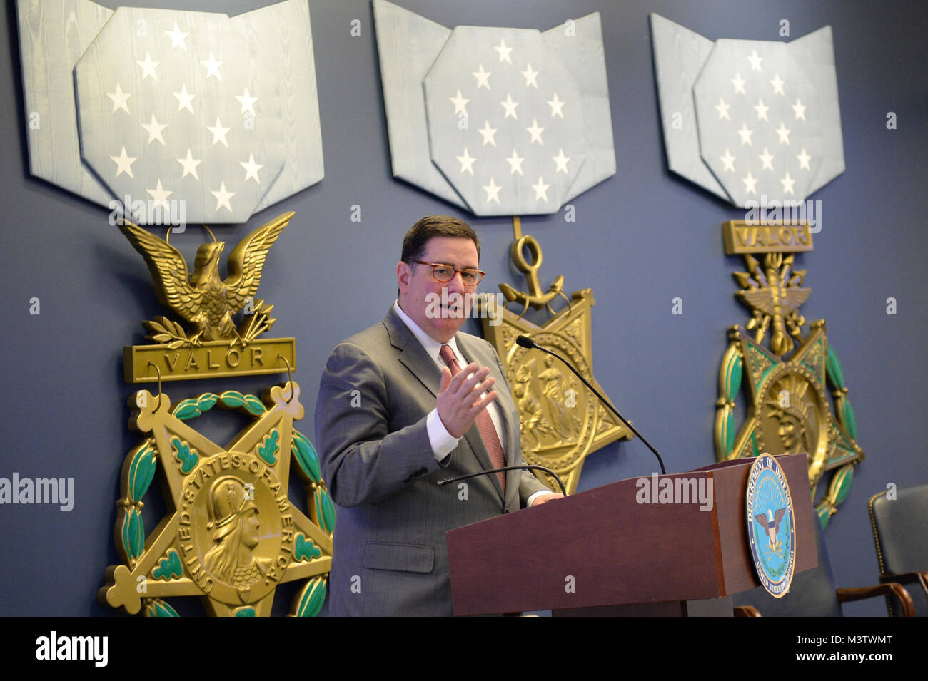Mayor bill peduto hi-res stock photography and images - Alamy