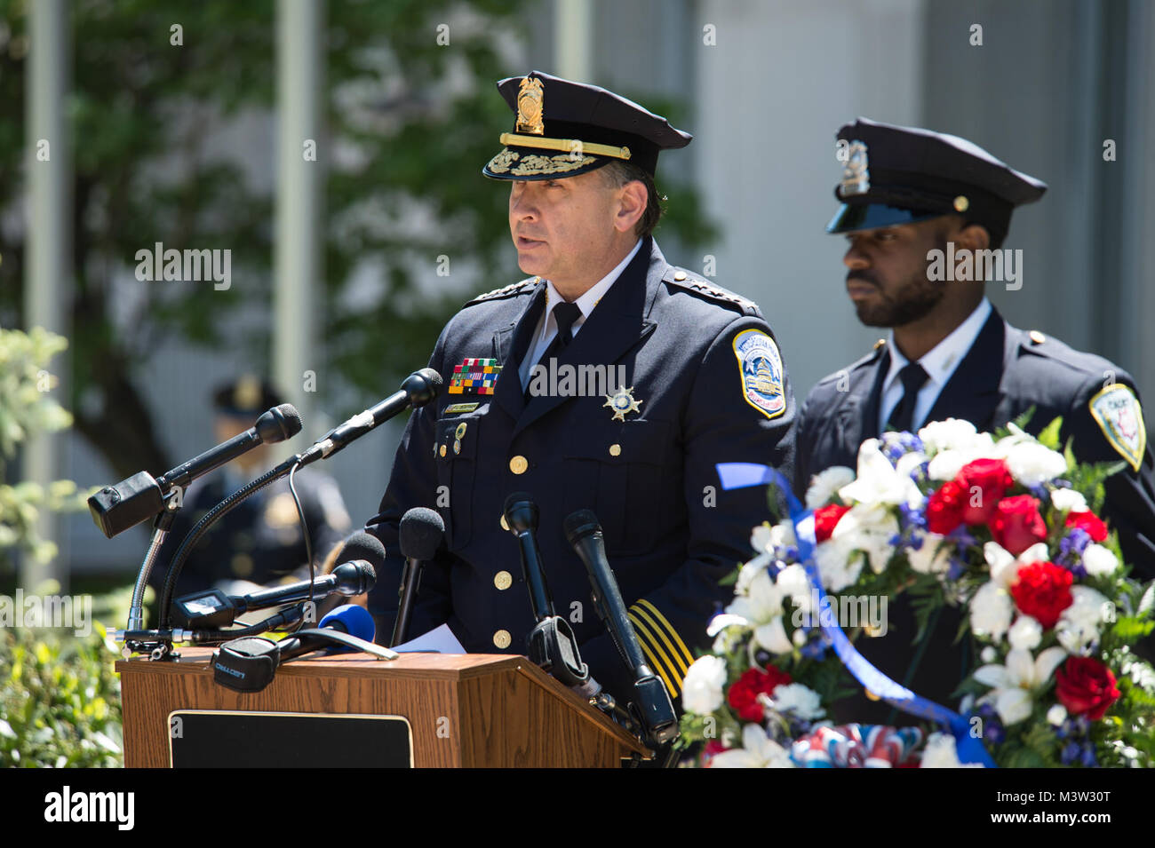 Mayor muriel bowser hi-res stock photography and images - Alamy