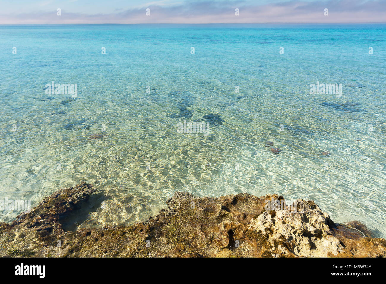 Cuba sea turquoise beach deserted hi-res stock photography and images ...