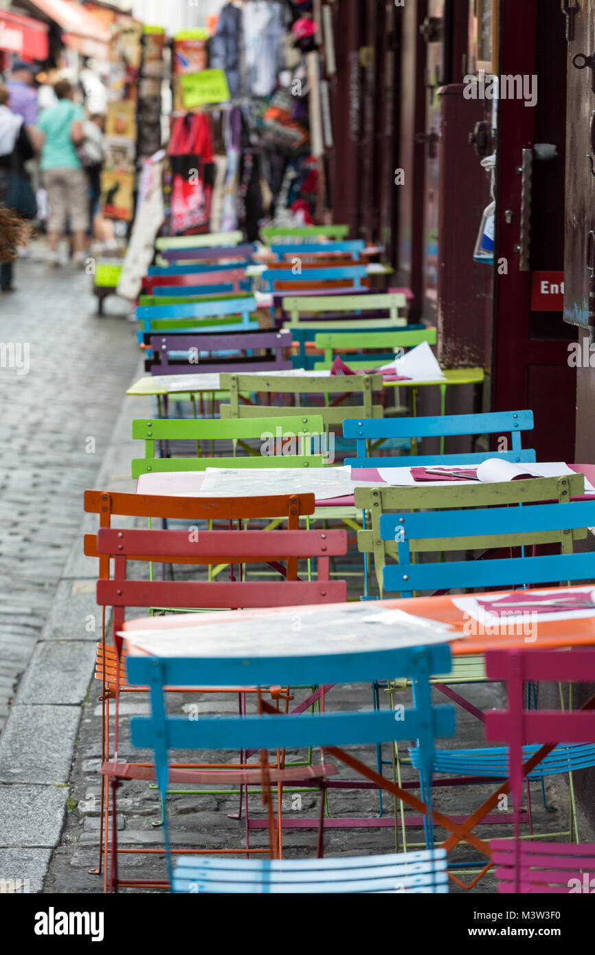Paris - Very colorful Parisian outdoor cafe in Montmartre Stock Photo ...