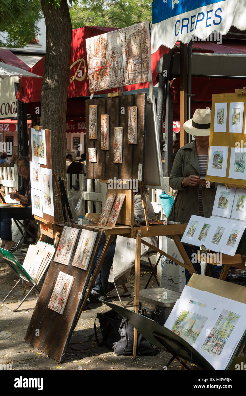 Paris - Open Air Artist Market at Tertre Square (Place du Tertre) in ...