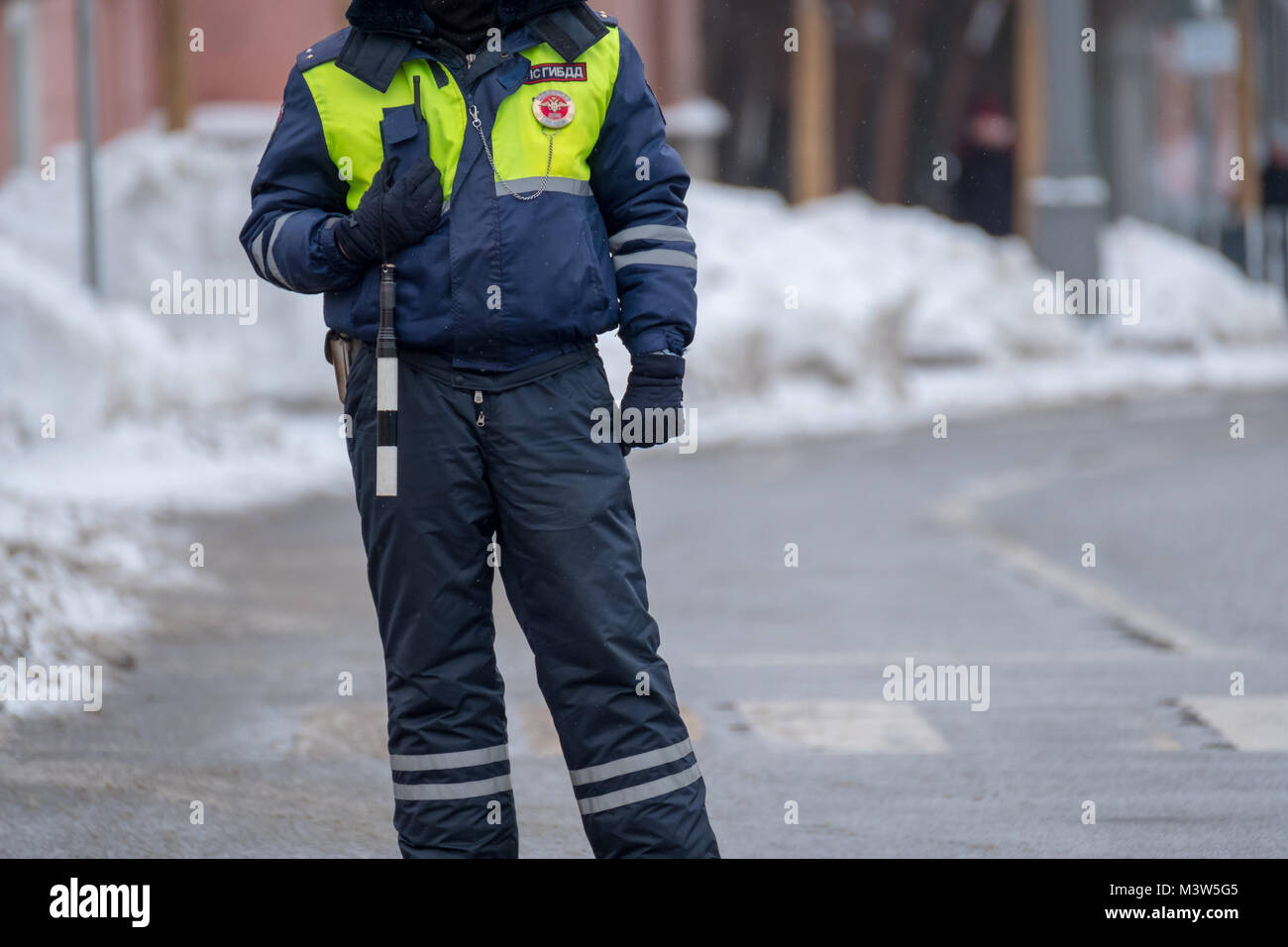 Traffic policeman on duty at winter Stock Photo - Alamy