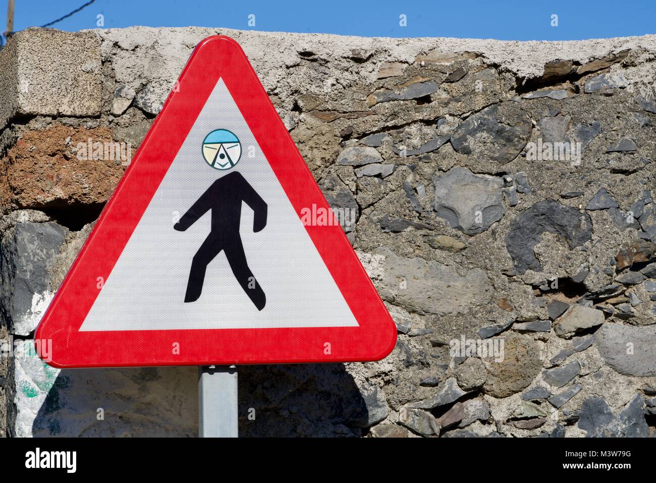 Pedestrian road sign hi-res stock photography and images - Alamy