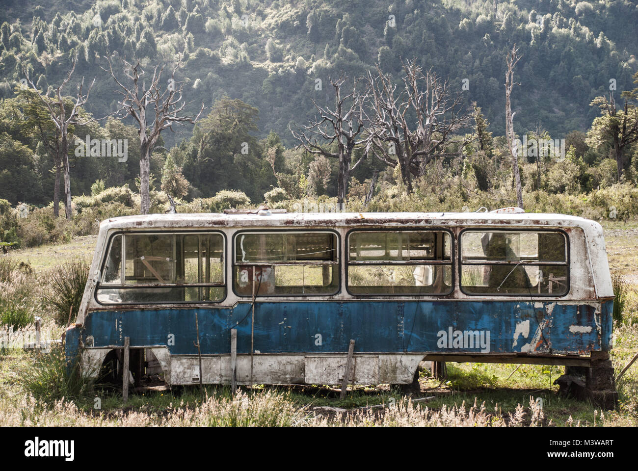 Broken Down Bus High Resolution Stock Photography and Images - Alamy