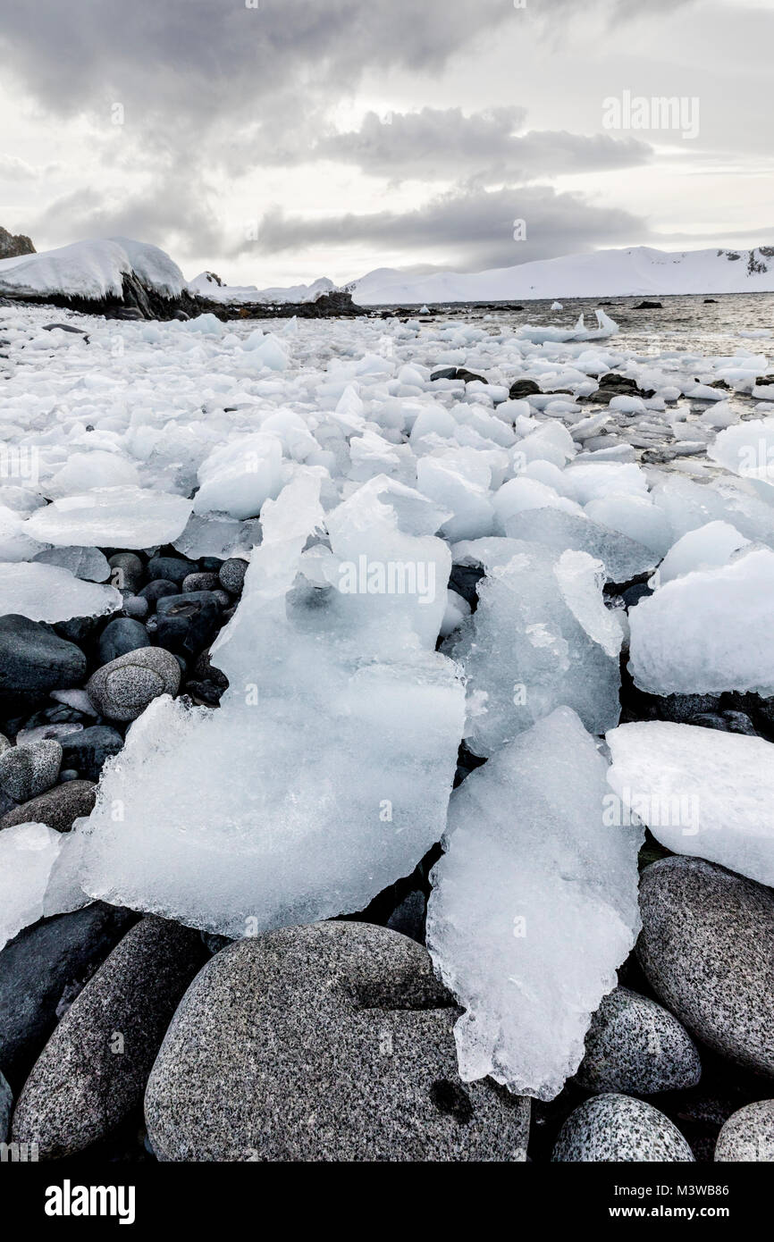 Ice landscape hi-res stock photography and images - Alamy