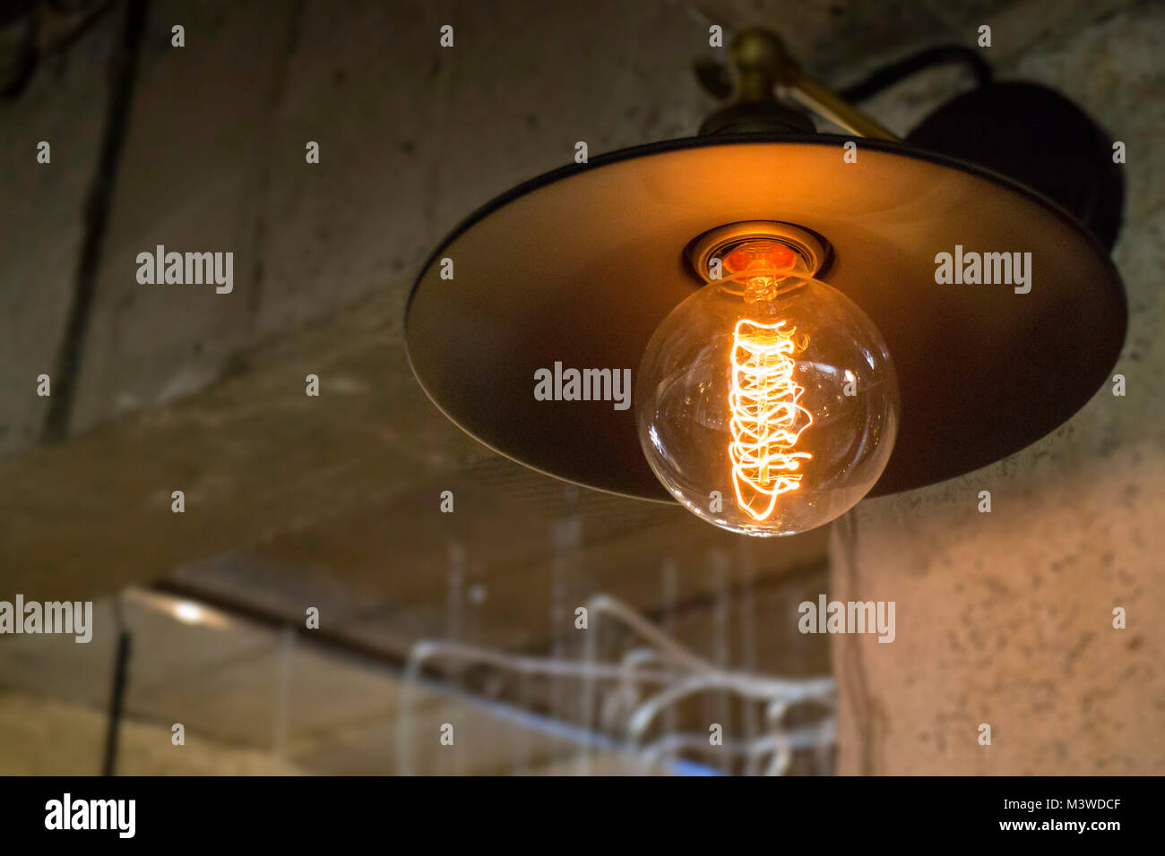 Thomas edison light bulbs hi-res stock photography and images - Alamy