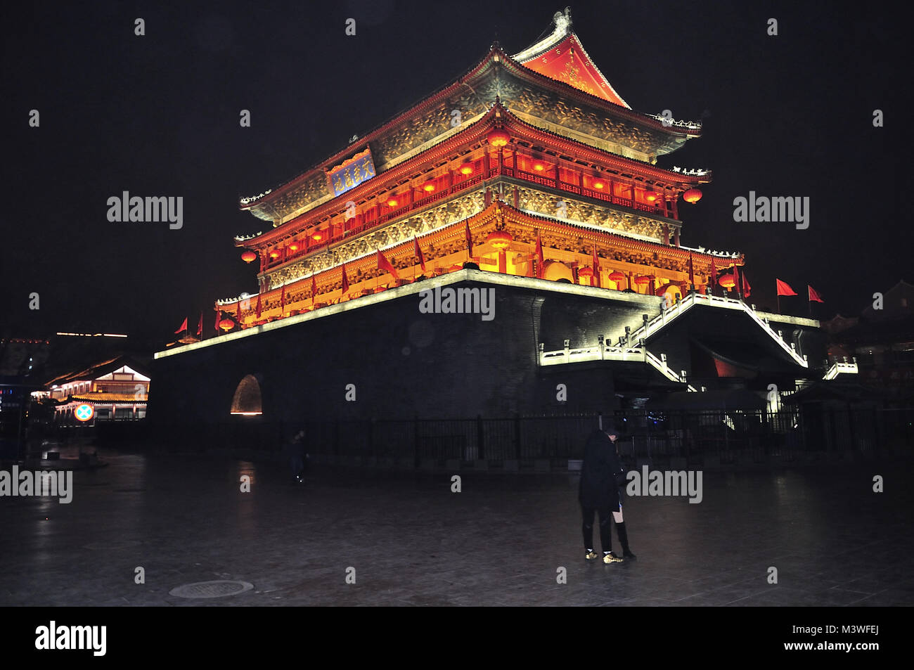 Ancient city gate tower hi-res stock photography and images - Alamy