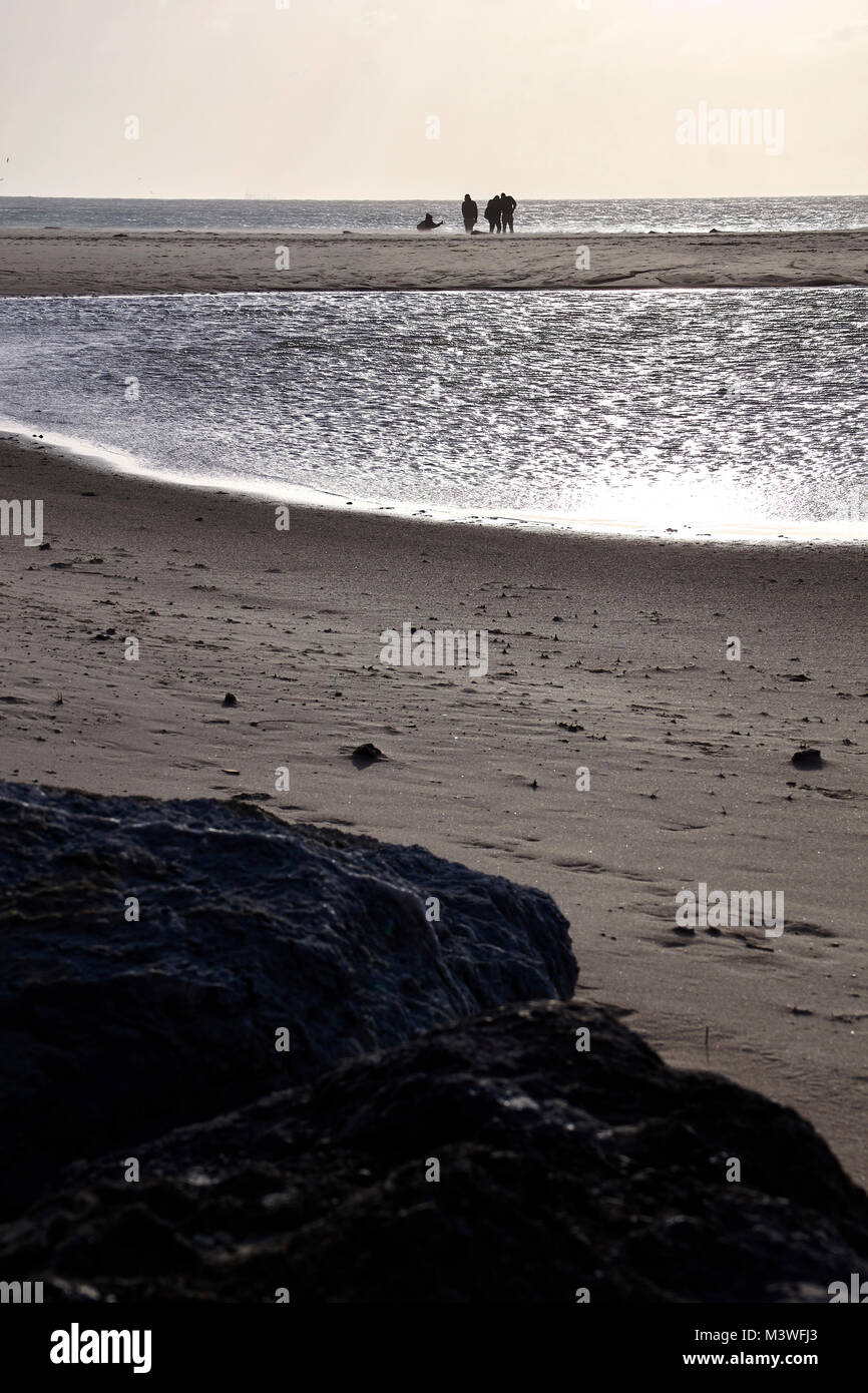 Tarifa beach walk, Punta de Tarifa and Isla de Las Palomas Stock Photo ...