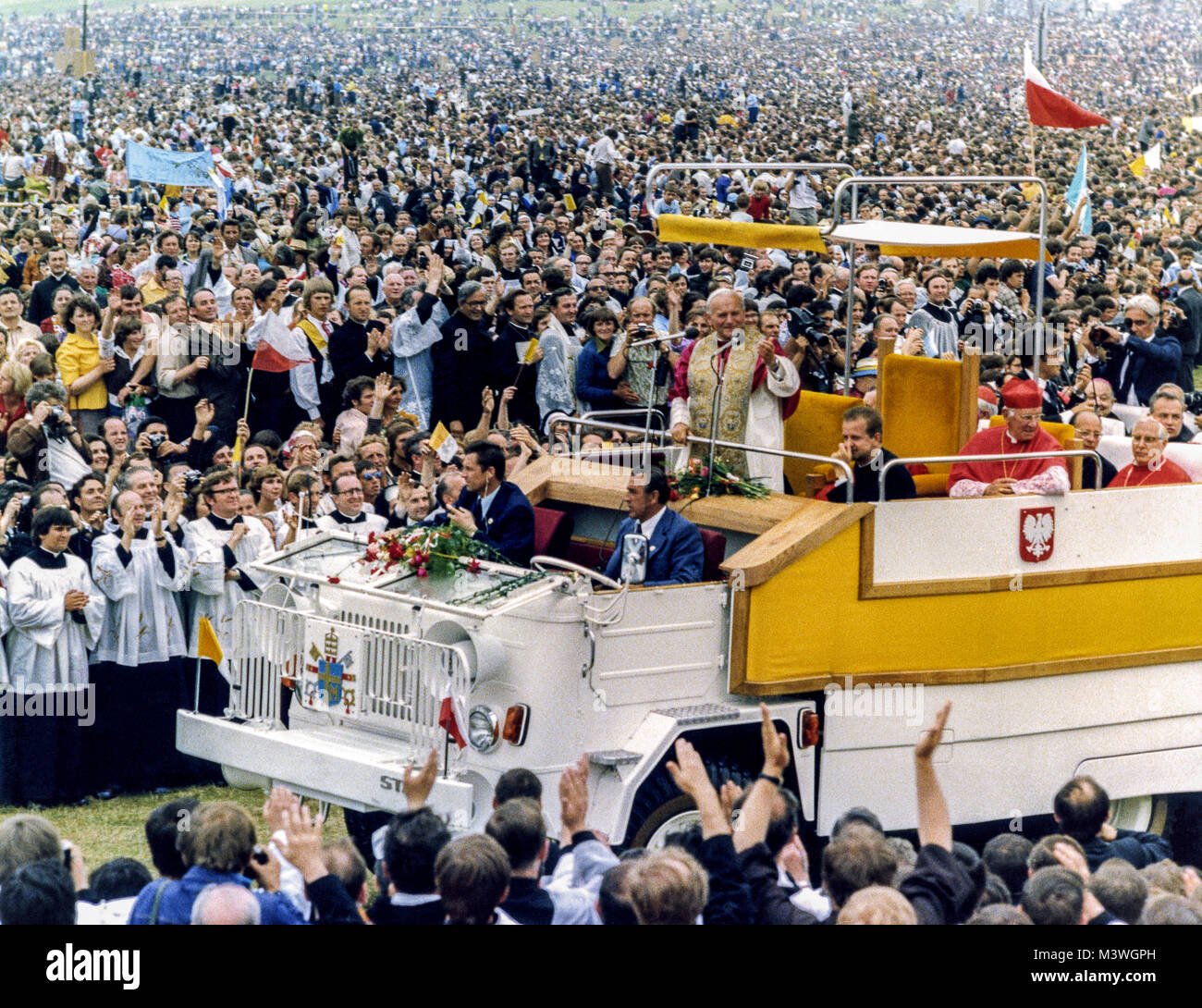 John Paul II Journey to Poland - 2/10 June 1979 Stock Photo - Alamy