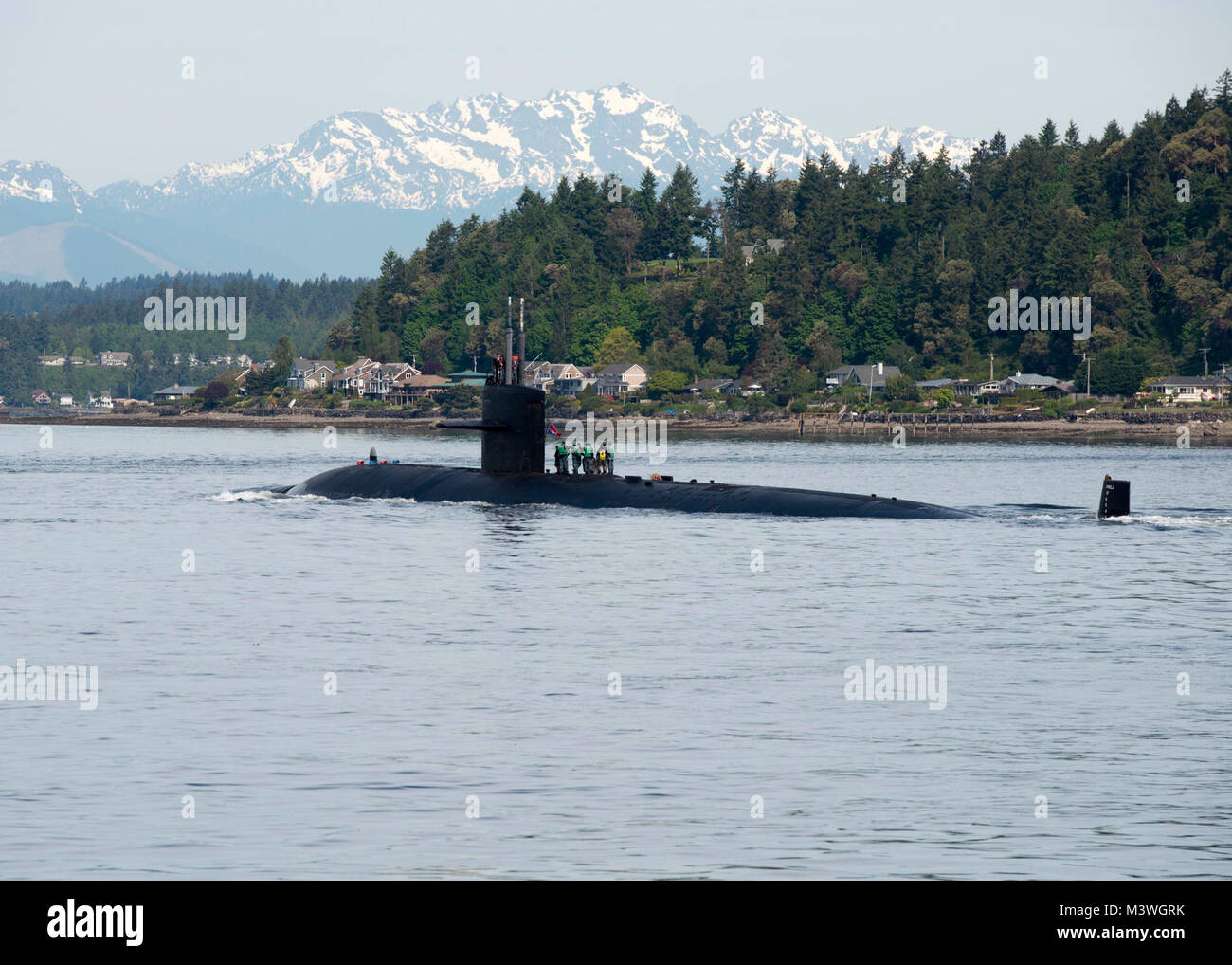 PUGET SOUND, Wash. (May 22, 2017) The Los Angeles-class fast-attack ...