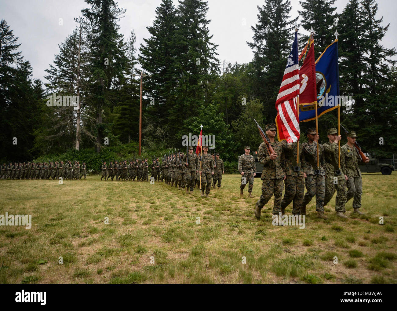 170620-N-VH385-024 SILVERDALE, Wash. (June 20, 2017) - Sailors and ...