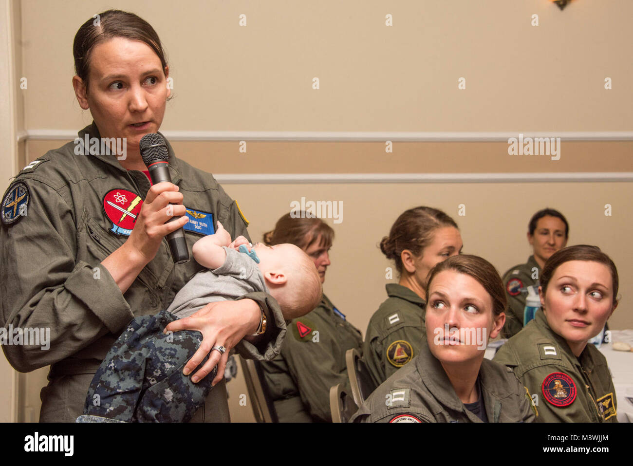 Navy flight surgeon hi-res stock photography and images - Alamy