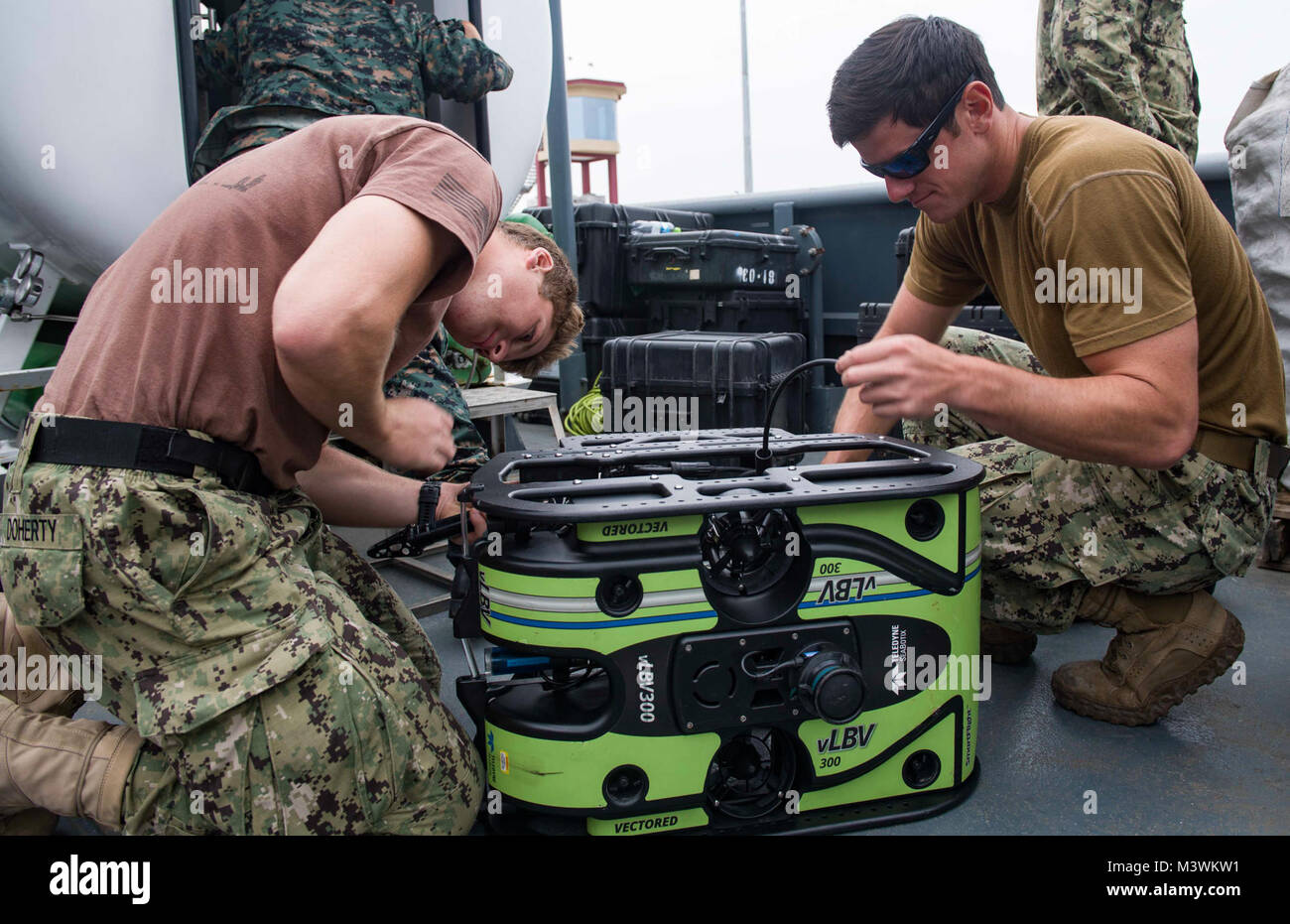 Navy diver 2nd class ryan hi-res stock photography and images - Alamy