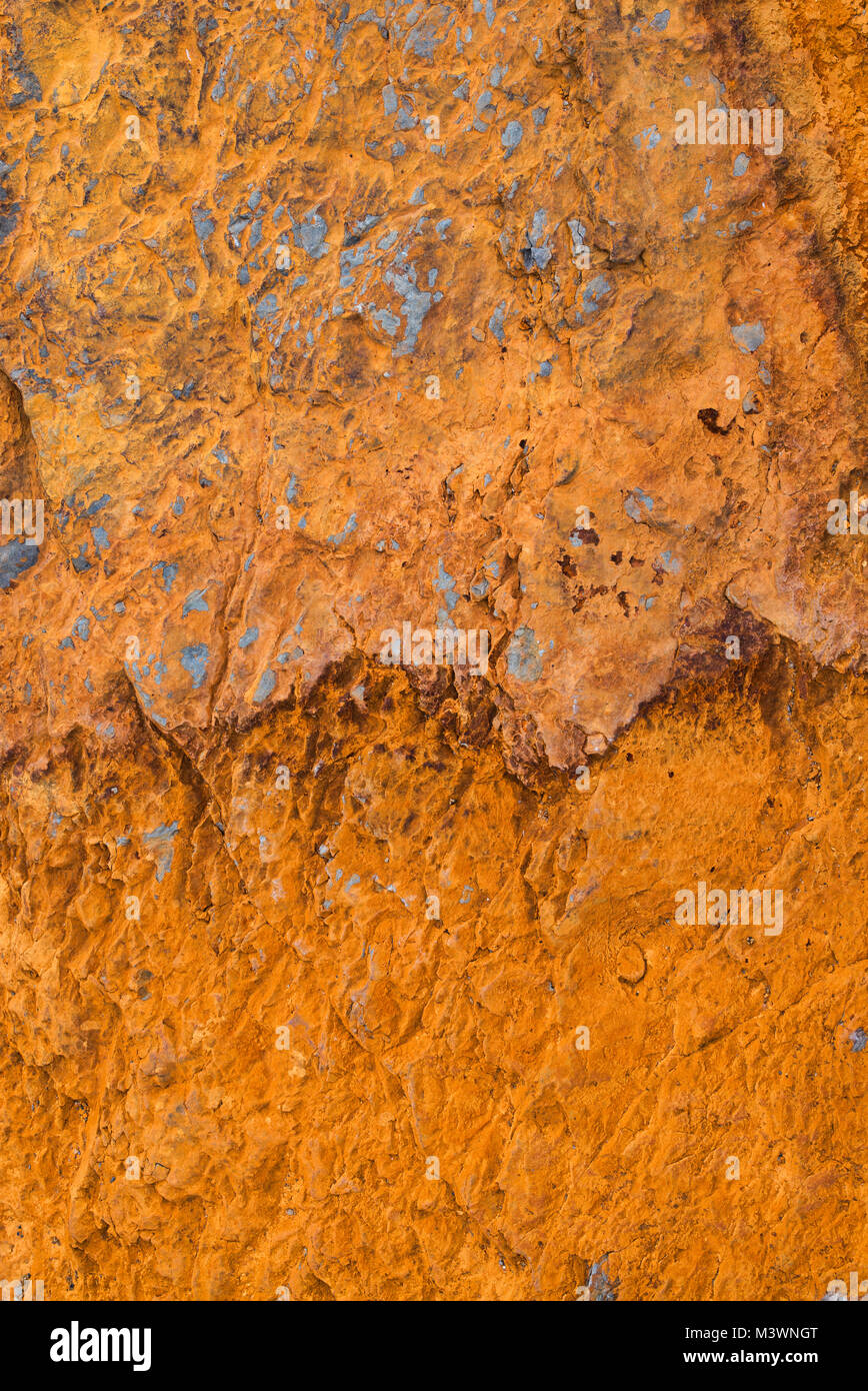 Textured patterns in sandstone rock hi-res stock photography and images ...