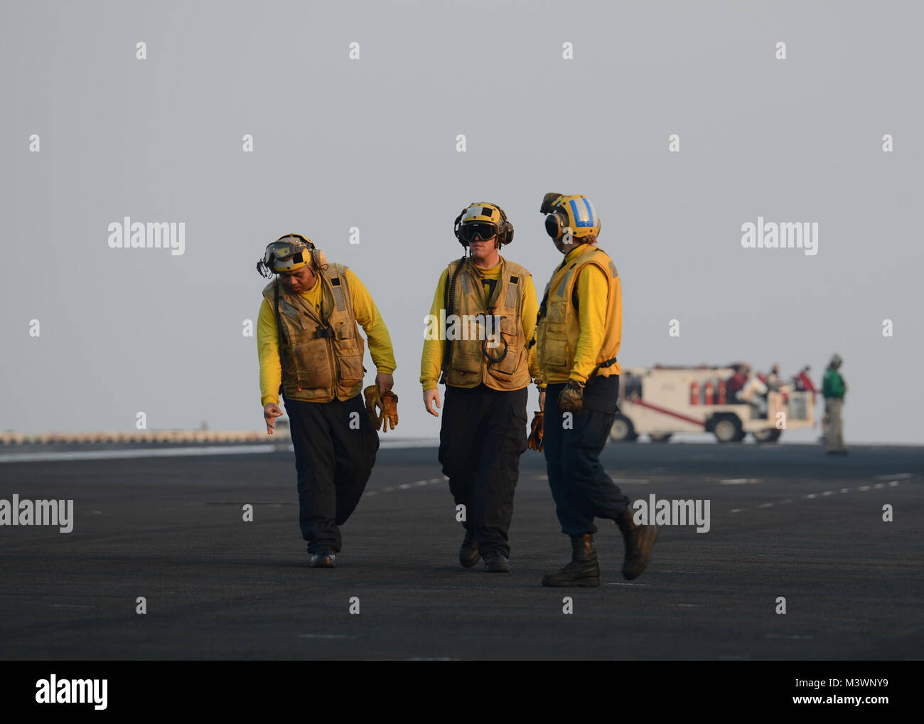 ARABIAN GULF (Aug. 13, 2017) U.S. Navy Sailors participate in flight ...