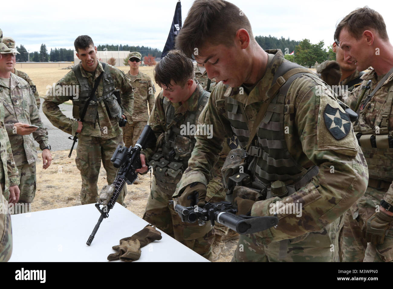 U.S. Army photo by Staff Sgt. Samuel Northrup 170831-A-GJ352-0007 by 1 ...
