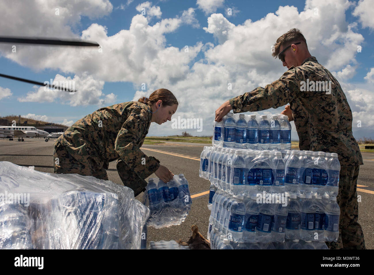 170929-N-AY374-028 SANTA ROSA, Puerto Rico (Sept. 29, 2017) Marines ...