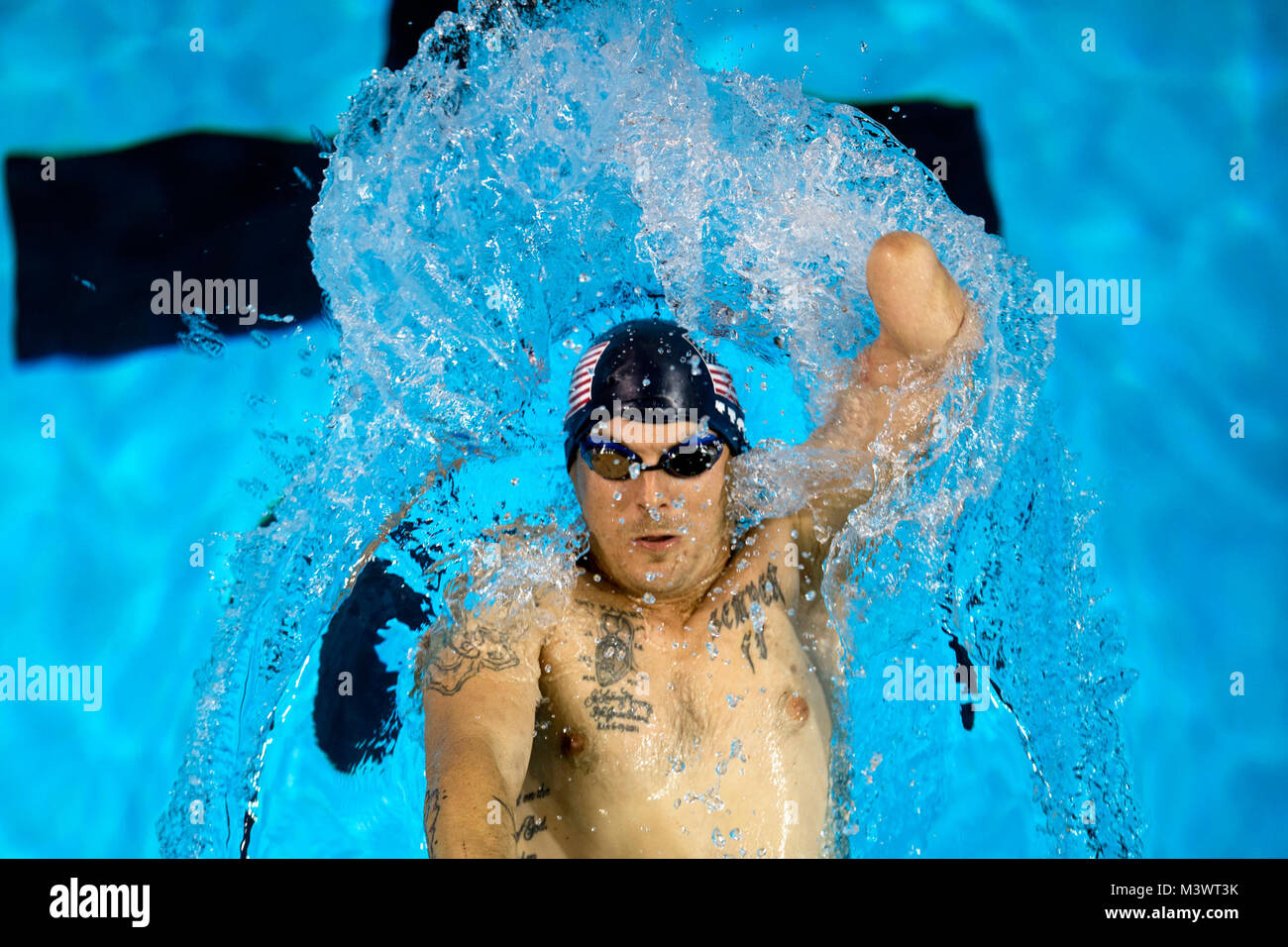 Retired Marine Corp Sgt. Michael Nicholson launches for 50 meter ...