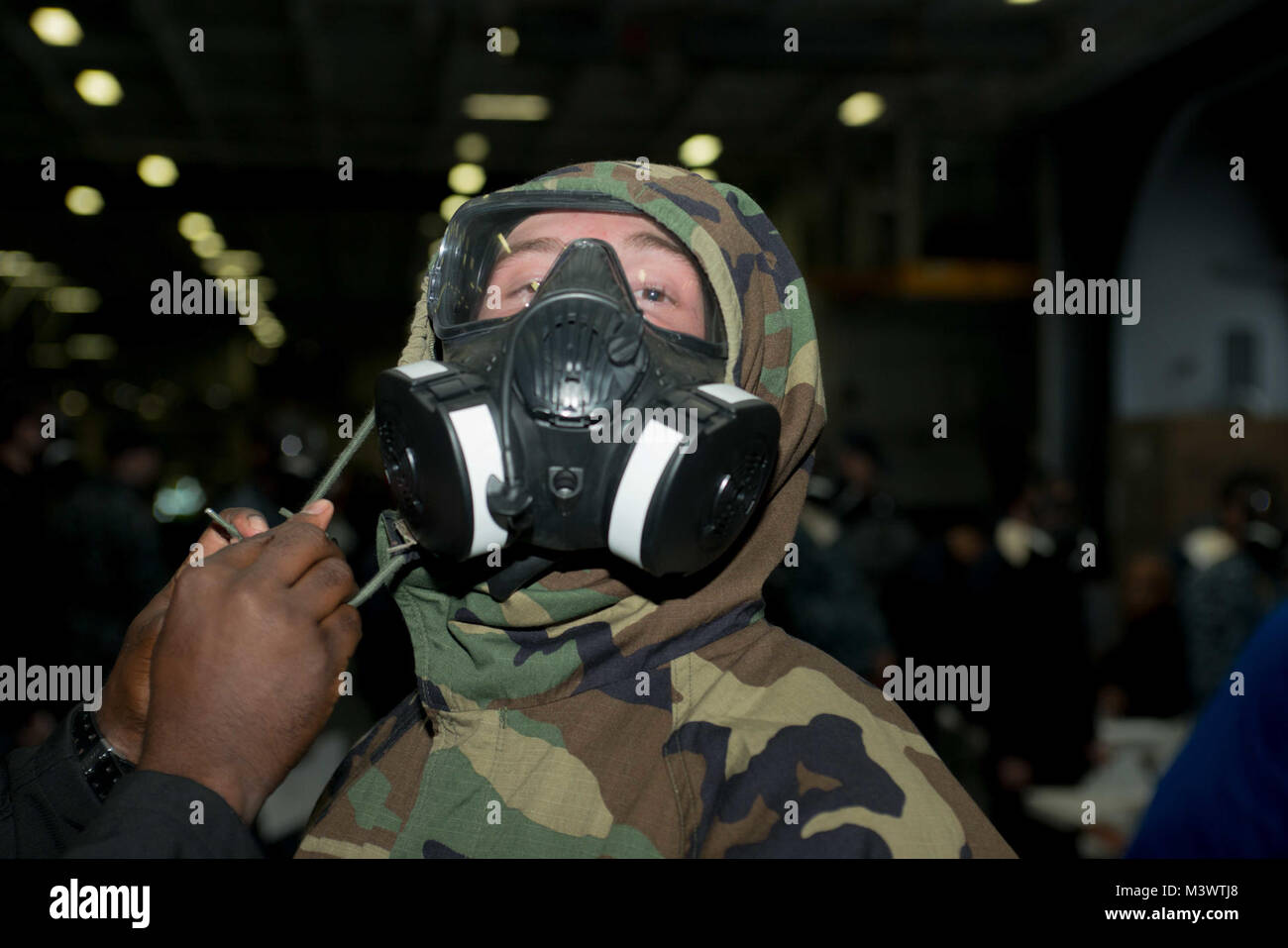 Joint service lightweight integrated suit technology jslist hi-res ...