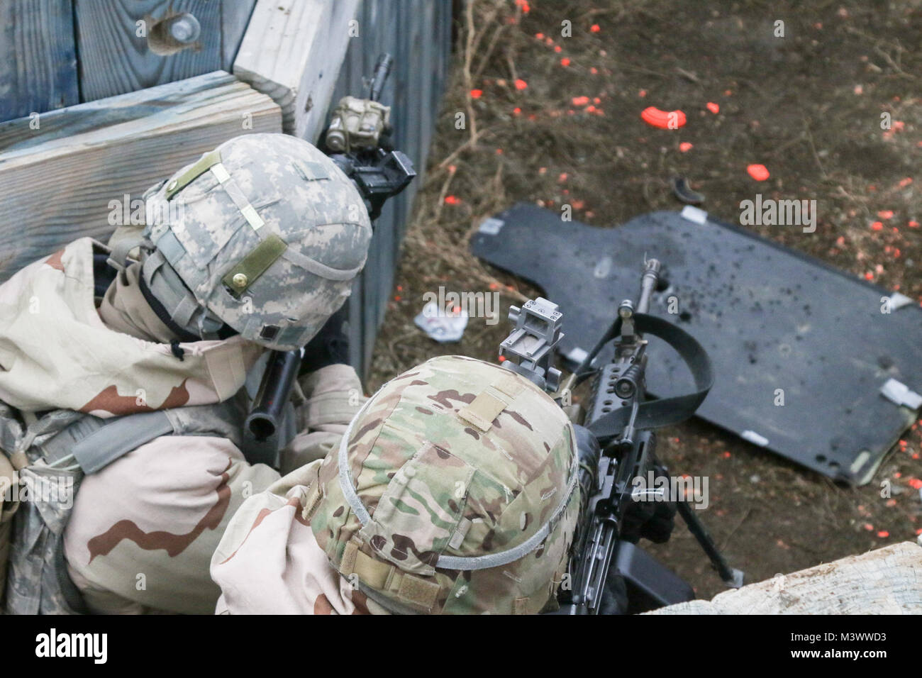 U.S. Army photo by Staff Sgt. Samuel Northrup 171108-A-GJ352-0009 by 1 ...