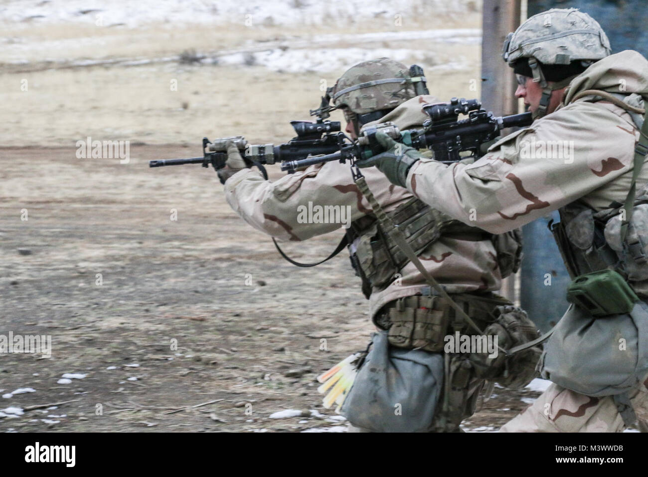U.S. Army photo by Staff Sgt. Samuel Northrup 171108-A-GJ352-0017 by 1 ...